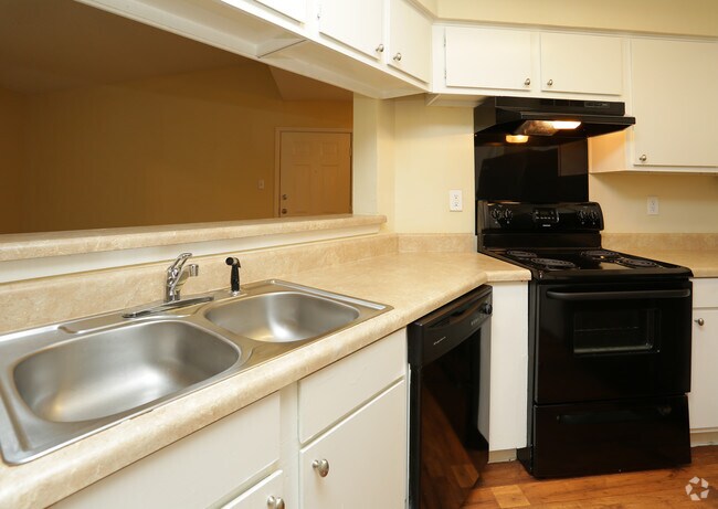 Bandera Ranch Apartments Rentals - Euless, TX | Apartments.com