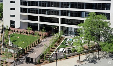 The Buckler Rentals - Milwaukee, WI | Apartments.com