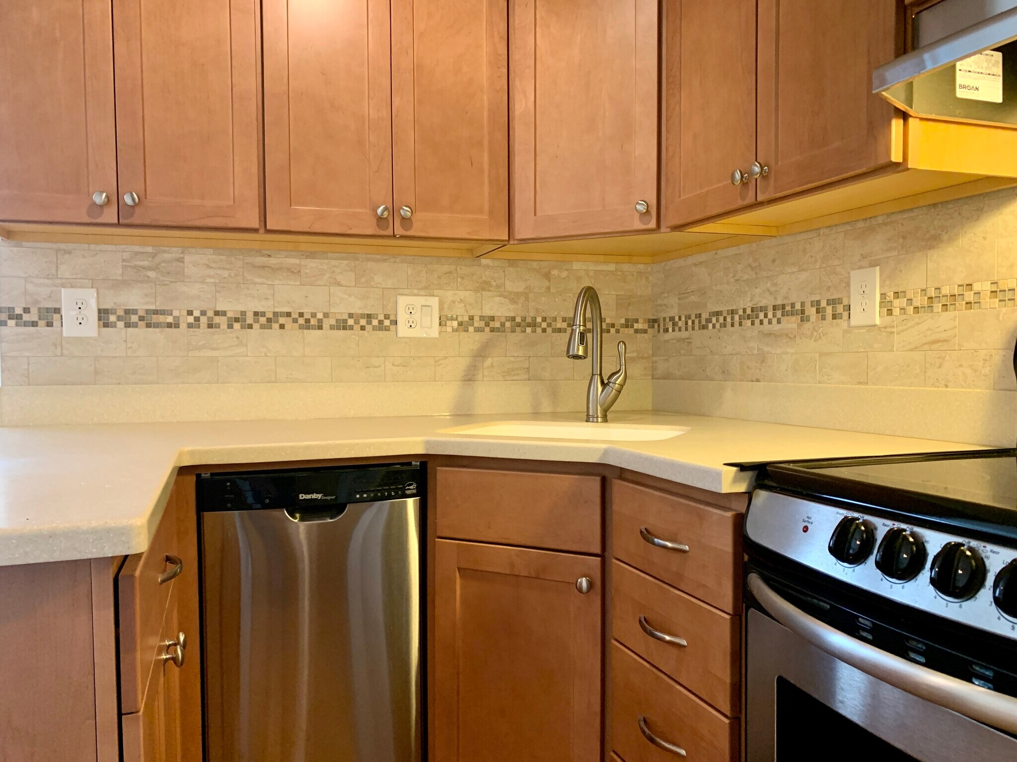 1607 Commonwealth Ave Unit 21, Boston, MA 02135 - 1607 Commonwealth Ave ...