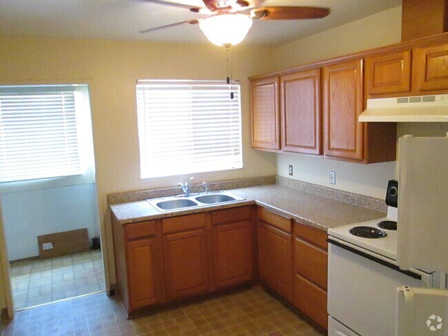 Normal Acres Student Apartments for Rent - Fresno, CA - 1 Rentals ...