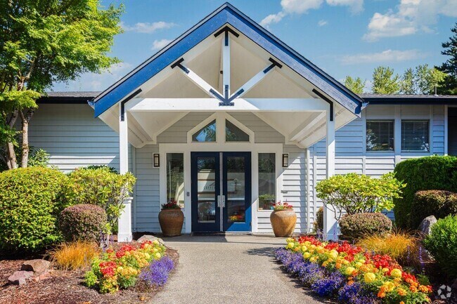 Springbrook Terrace Apartments for Rent with a Dog Park - Renton, WA ...