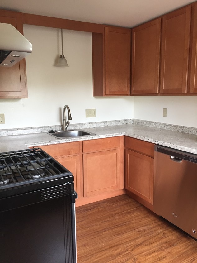 Clayton Village Apartments - 410 Clubhouse Rd Vestal Township, NY 13850 ...