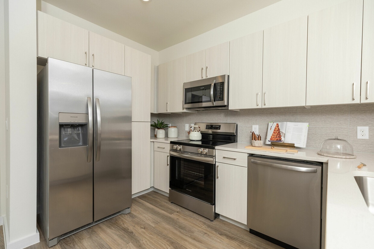 CO/OP Farmers Market - 1690 North Loop Houston, TX 77009 | Apartments.com