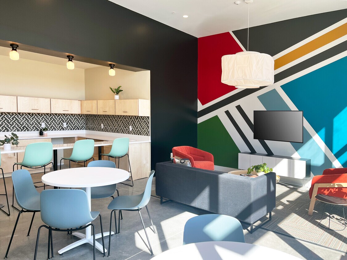 The Forge on Main - 200 N Main St Evansville, IN | Apartments.com