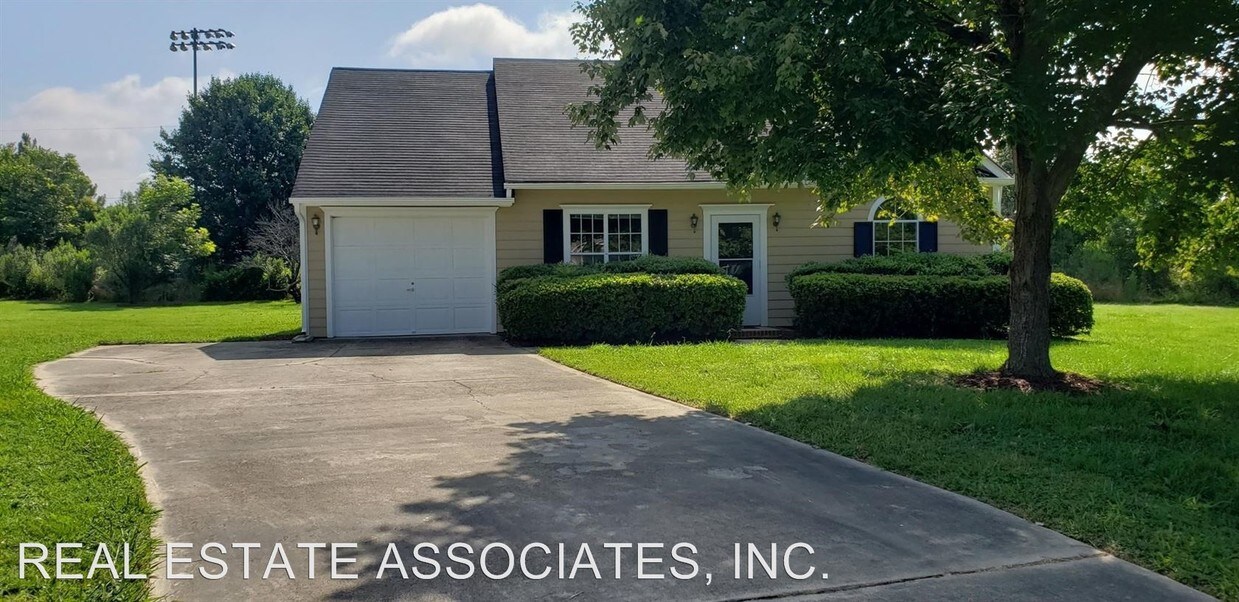 6 Blake Ct, Durham, NC 27712 - House Rental in Durham, NC | Apartments.com