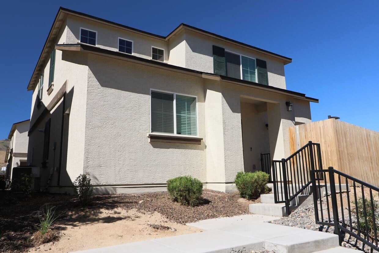 9707 Fishermans Reef Wy, Reno, NV 89506 - House Rental in Reno, NV ...