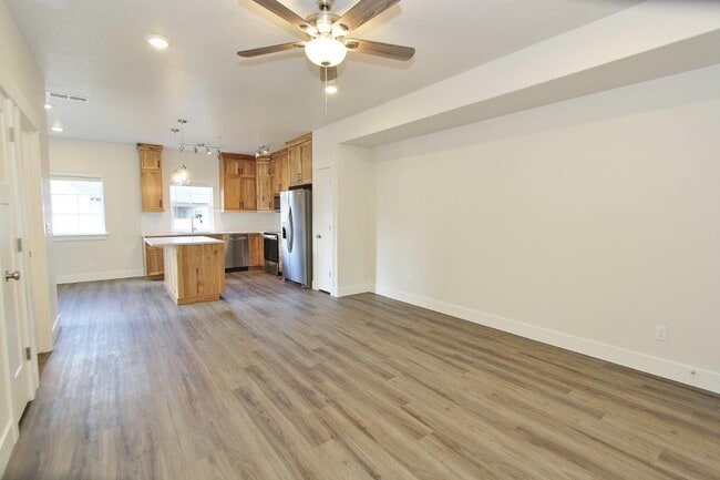 801 S Substation Rd Unit 5, Emmett, ID 83617 - Condo for Rent in Emmett ...