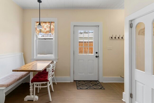 836 E Kiowa St, Colorado Springs, CO 80903 - House Rental in Colorado ...