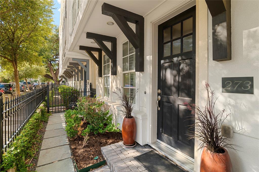 273 E 27th St, Houston, TX 77008 - House Rental in Houston, TX | Apartments.com