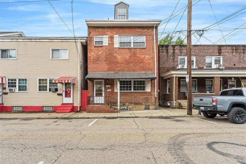 1807 Middle St, Pittsburgh, PA 15215 - House Rental in Pittsburgh, PA ...