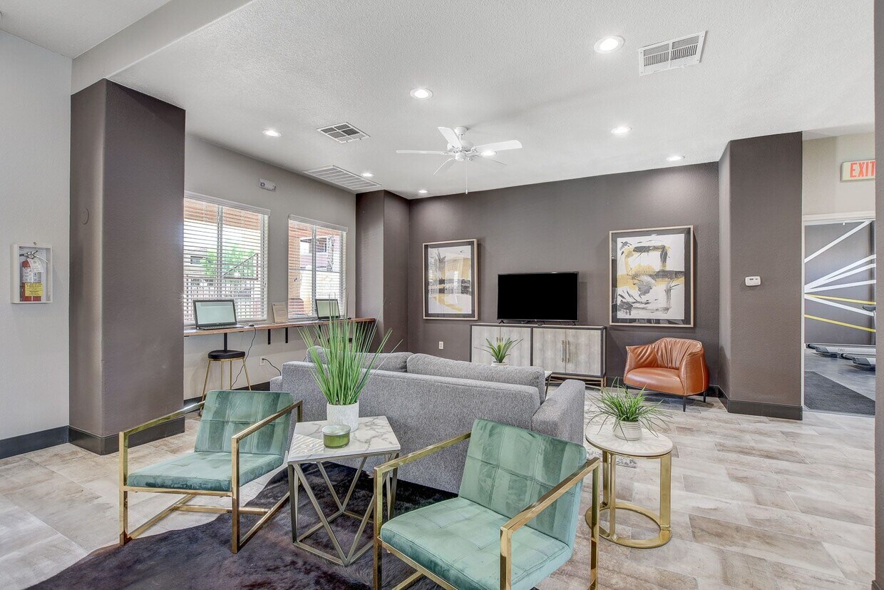 Parkway at Silverado Ranch Apartments - 10192 S Maryland Pky Las Vegas ...