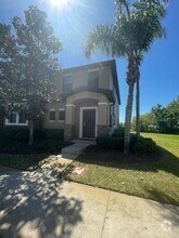 Meadow Pointe Apartments for Rent with a Swimming Pool - Zephyrhills ...