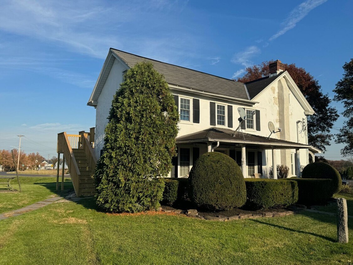 577 Paterno Dr, Harleysville, PA 19438 - House Rental in Harleysville ...