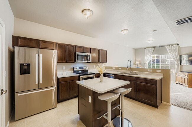 7615 Red Fir Pt, Colorado Springs, CO 80908 - House Rental in Colorado ...