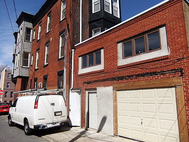 2817 N Broad St Unit # 1, Philadelphia, PA 19132 - Room for Rent in ...
