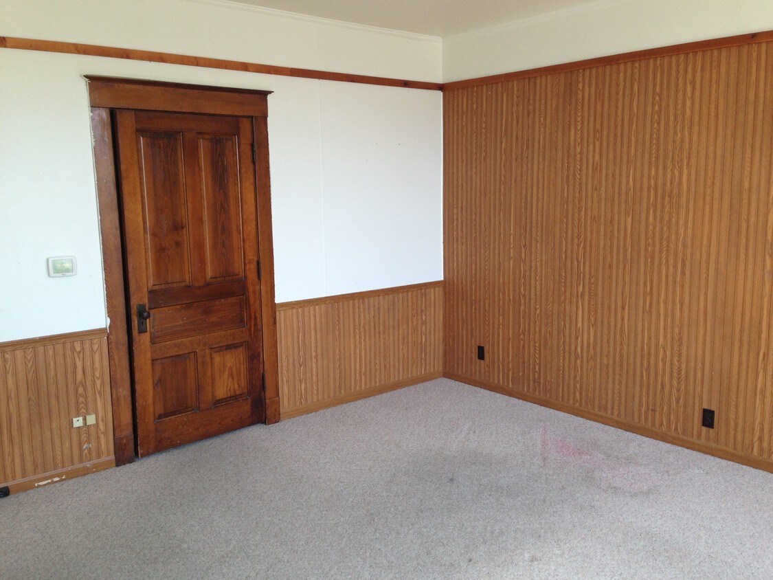 1610 Washington St, Two Rivers, WI 54241 - 1610 Washington St Two ...