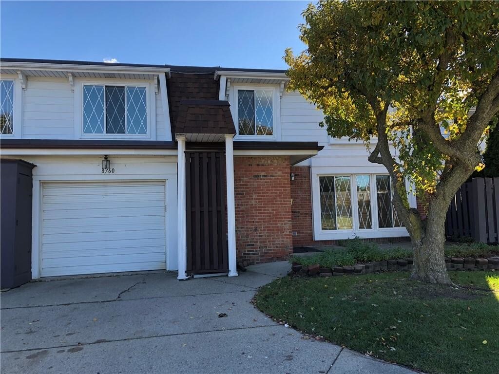 8760 Common Rd, Warren, MI 48093 - Condo for Rent in Warren, MI ...
