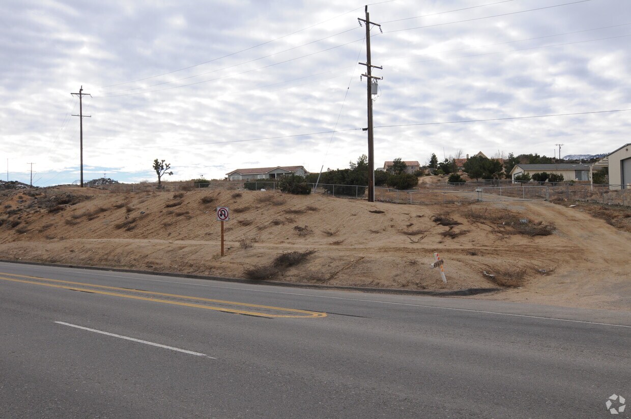 3675 Highway 138, Pinon Hills, CA 92372 - 3675 Highway 138 Pinon Hills ... 3675 Highway 138, Pinon Hills, CA 92372 - 3675 Highway 138 Pinon Hills ...