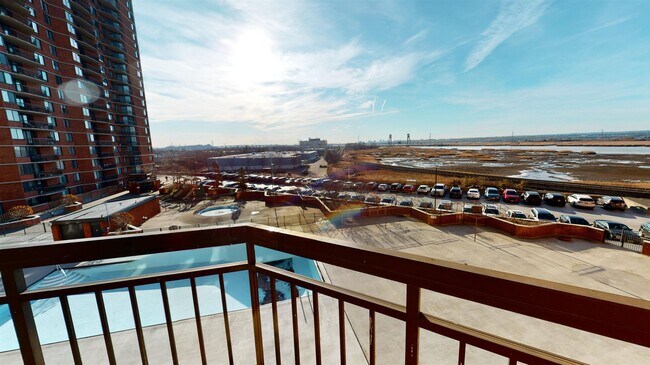 426 Harmon Cove Tower, Secaucus, NJ 07094 - Condo for Rent in Secaucus ...