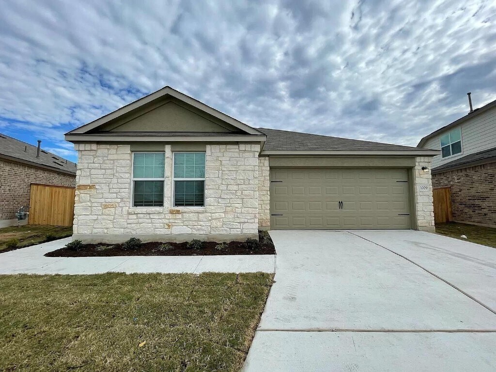 1009 Wolseley Cv, Hutto, TX 78634 - Condo for Rent in Hutto, TX ...