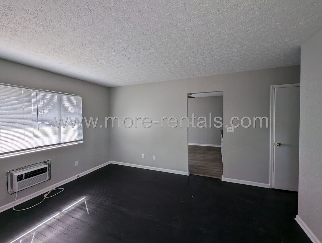 1631-1633-1633 Carstare Dr Unit 1631 Carstare Dr, Columbus, OH 43227 ...