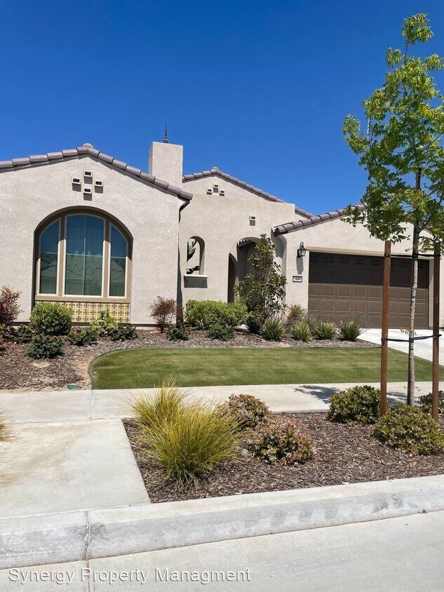 14004 Barbon Beck Ave, Bakersfield, CA 93311 - House Rental in ...