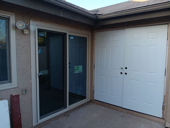 2762 Casey St Unit 2762CaseyStreet, San Diego, CA 92139 - Condo for ...