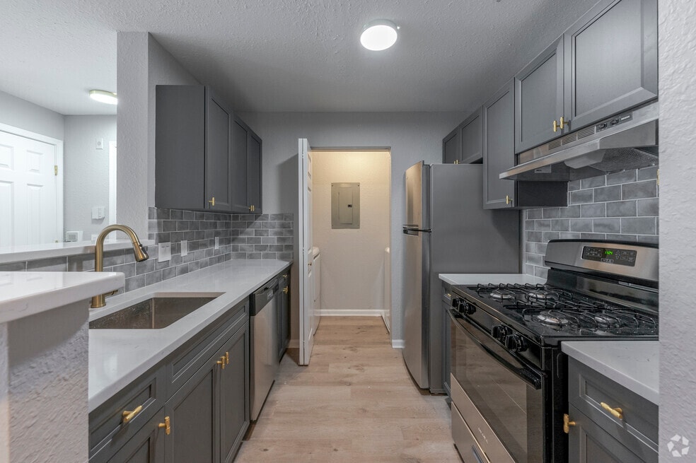 New Apartments with Move-In Specials Near Ansonia CT - 97 Rentals ...
