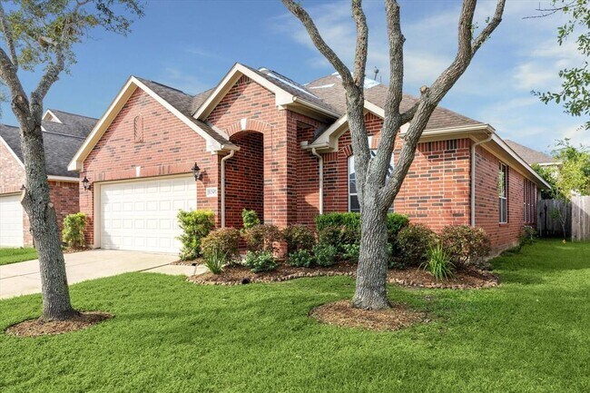 12307 High Tree Trail, Houston, TX 77089 - House Rental in Houston, TX ...