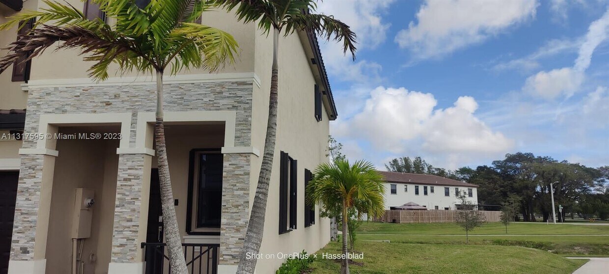 12715 SW 230th Ter, Miami, FL 33170 - Townhome Rentals in Miami FL ...