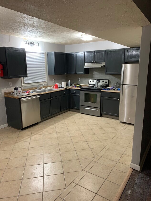 6680 Chupp Rd, Lithonia, GA 30058 - 6680 Chupp Rd Lithonia, GA 30058 ...