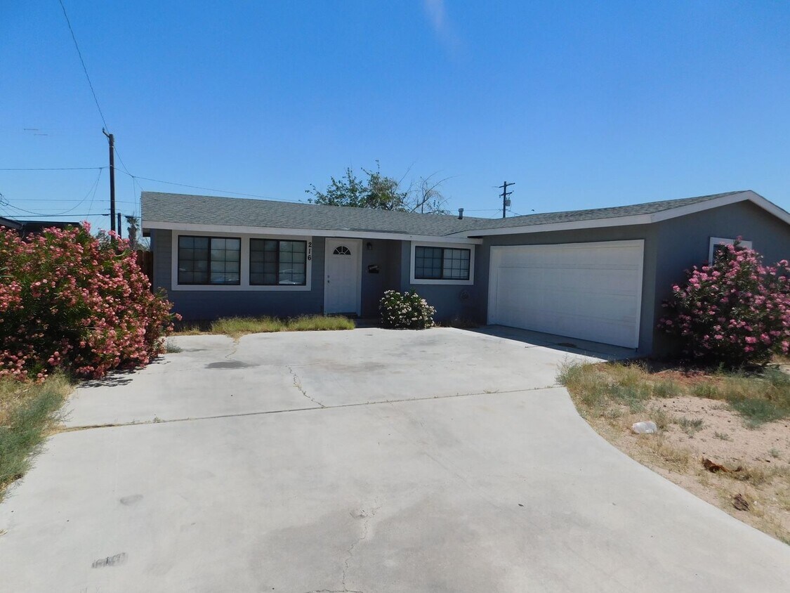 216 N Norma St, Ridgecrest, CA 93555 - House Rental in Ridgecrest, CA ...