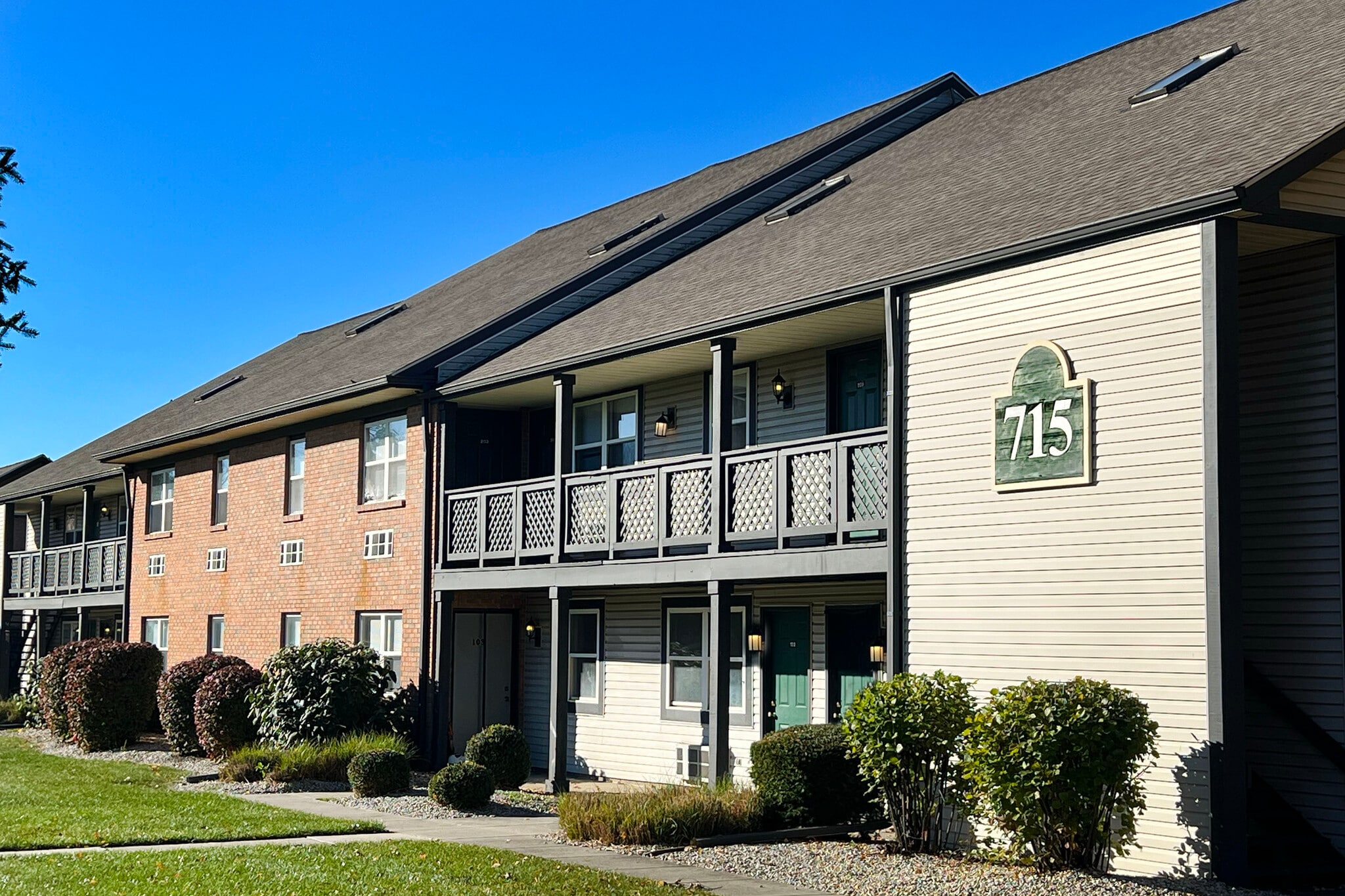 Greenlawn Arbors Apartments - 715 Villa Rd Springfield, OH 45503 ...