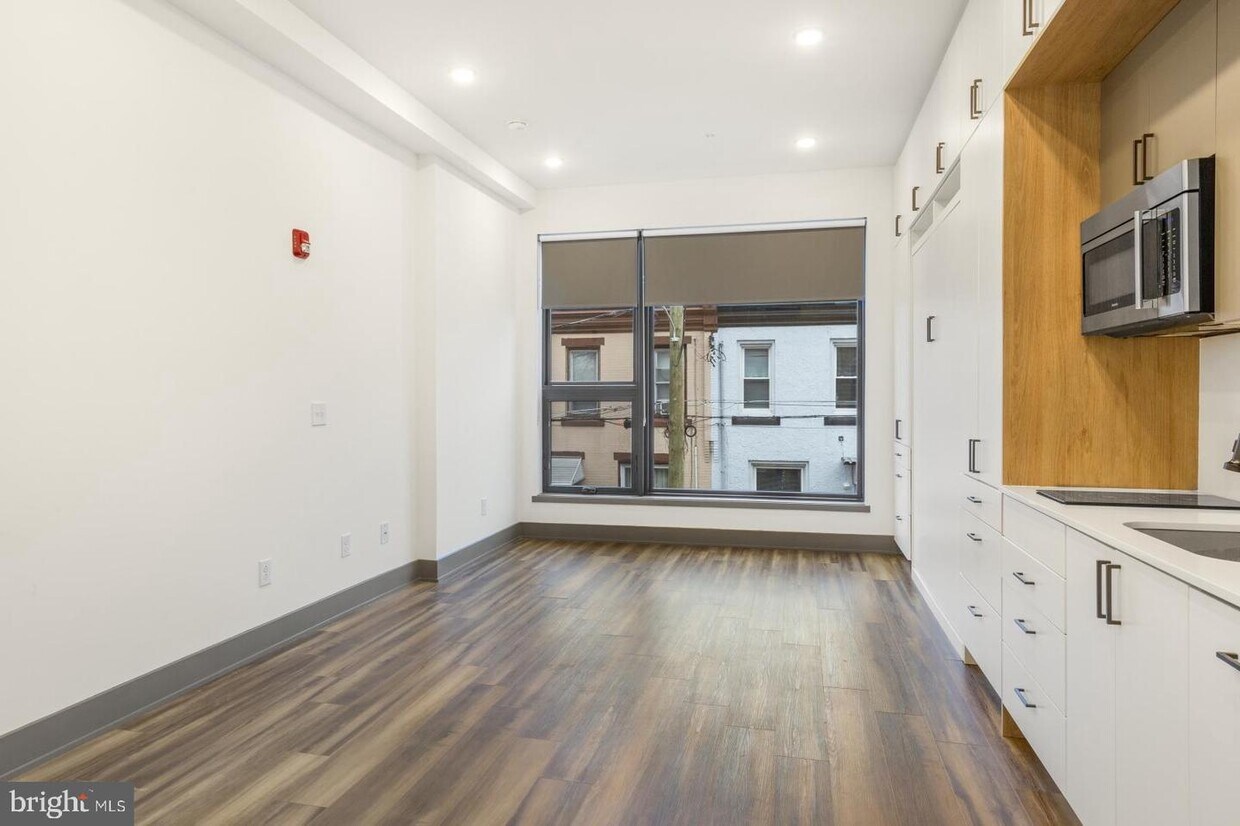 1935 E Hazzard St Unit 201, Philadelphia, PA 19125 - Room for Rent in ...