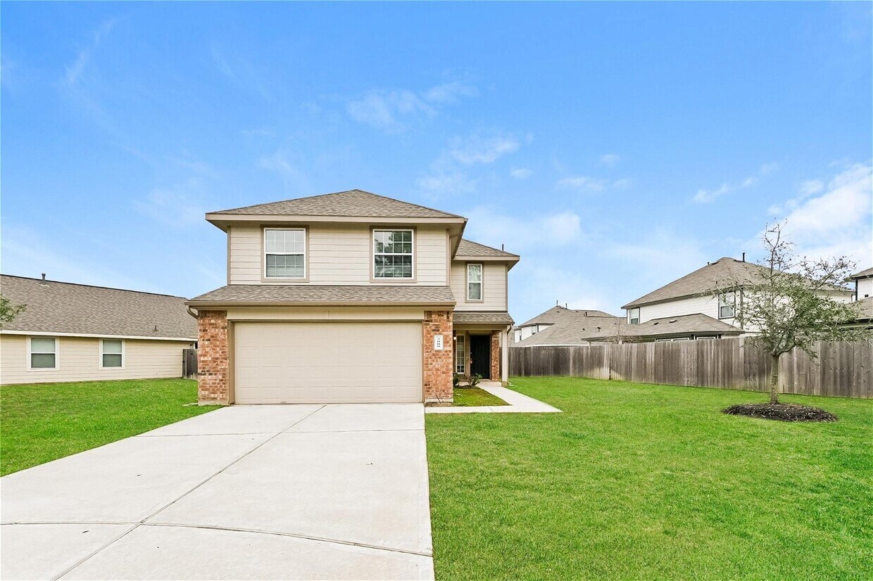 2008 East Chunk Dr, Conroe, TX 77301 - House Rental in Conroe, TX ...