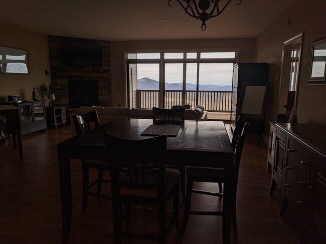 799 Craggy Pt Unit 25D, Sugar Mountain, NC 28604 - Condo for Rent in ...