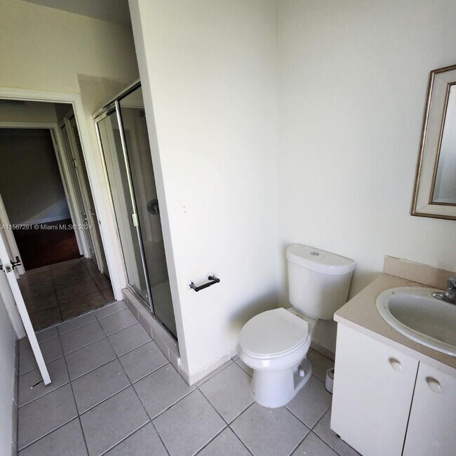 211xx SW 92nd Ct Unit A1, Miami, FL 33189 - Room for Rent in Miami, FL ...