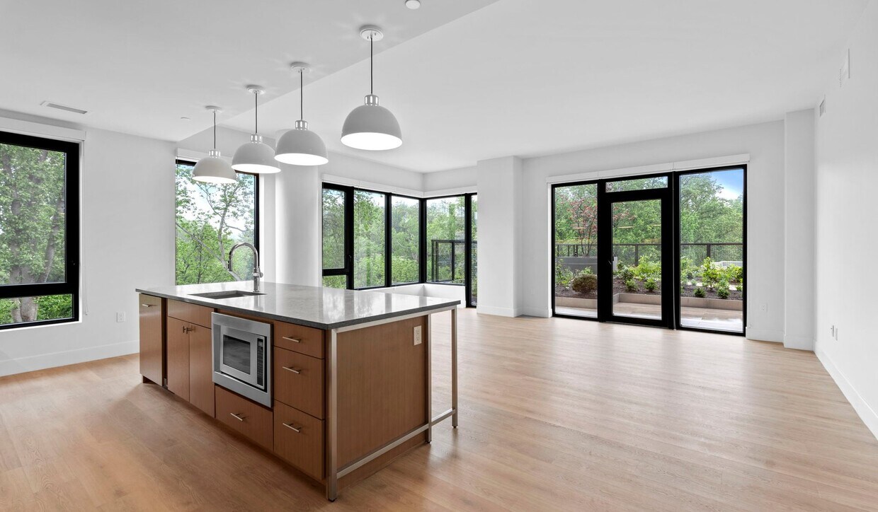 Ravel and Royale - 10511 Strathmore Hall St North Bethesda, MD 20852 ...