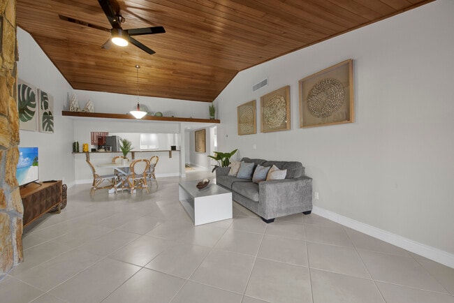 16560 Partridge Place Rd Unit 203, Fort Myers, FL 33908 - Condo for ...