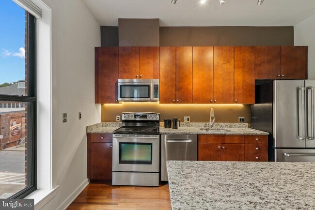 2007 Clipper Park Rd Unit 323, Baltimore, MD 21211 - Room for Rent in ...
