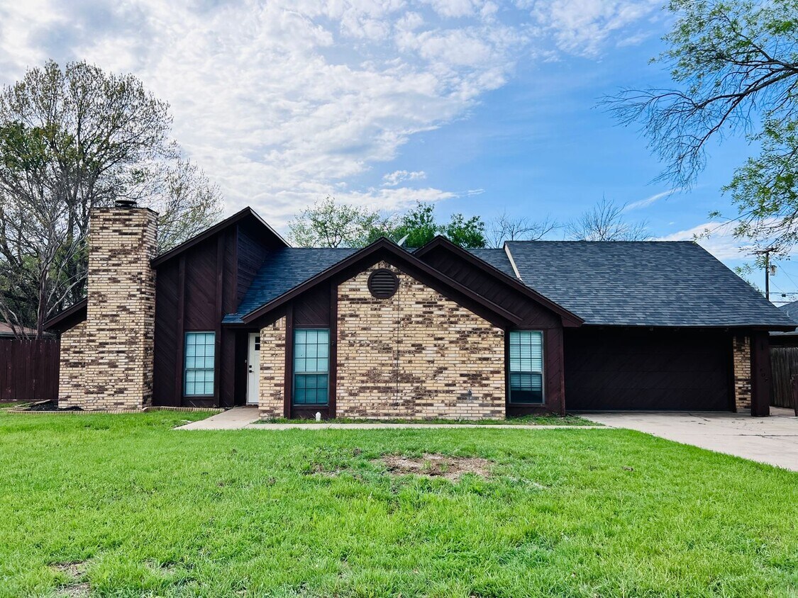 1702 Fox Trail, Harker Heights, TX 76548 - House Rental in Harker ...