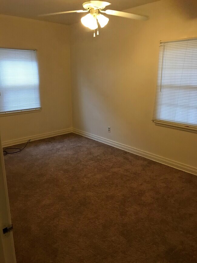2249 Cherry Ave Unit 2249 Cherry Ave, Steubenville, OH 43952 - 2249 ...