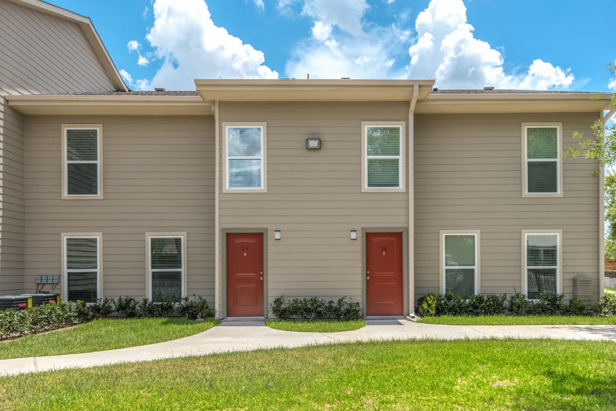 Gracie Square - 1201 Wilcrest Dr Houston, TX 77042 | Apartments.com