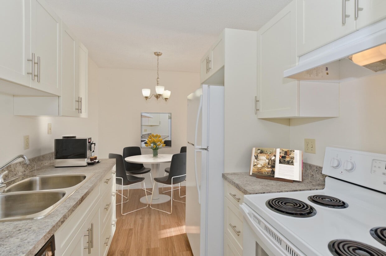 Randal House Apartments - 309 15th Ave Sw Calgary, AB | Apartments.com
