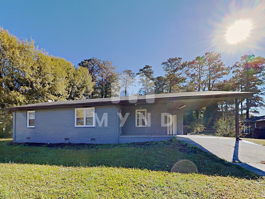 3608 Lakeshore Dr, Smyrna, GA 30082 | Apartments.com