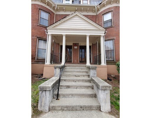 247 Union St Unit 2, Springfield, MA 01105 - Condo for Rent in ...