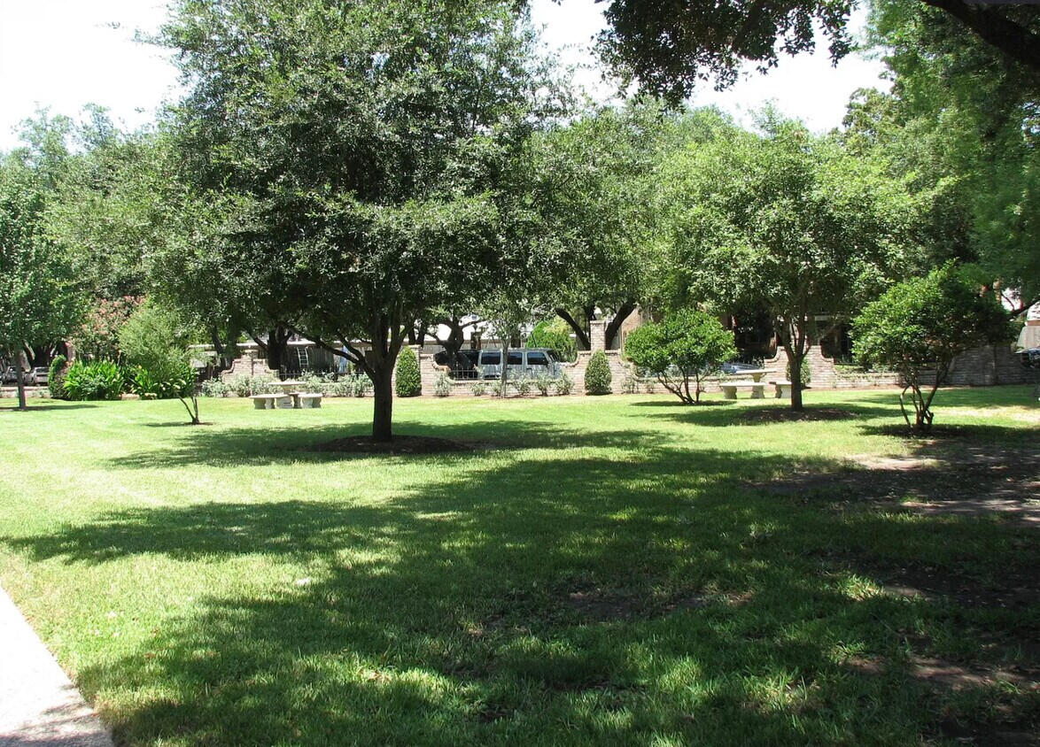 840 Wax Myrtle Ln, Houston, TX 77079 - Townhome Rentals in Houston TX ...