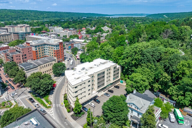 Downtown Ithaca Apartments for Rent with a Garage - Ithaca, NY ...