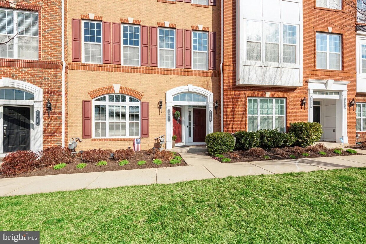 43019 Clarks Mill Terrace, ASHBURN, VA 20148 - Townhome Rentals in ...