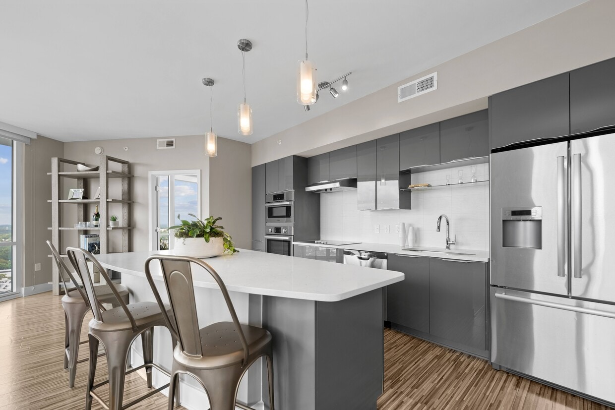 Ascent Uptown - 225 S Poplar St Charlotte, NC 28202 | Apartments.com